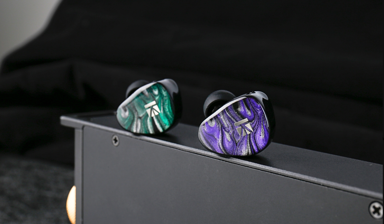 KBEAR、骨伝導・ダイナミック・BAの3種ユニットを搭載したハイブリッドイヤホン「KB03」を発売 — 実売価格約7,400円 - mimi ...